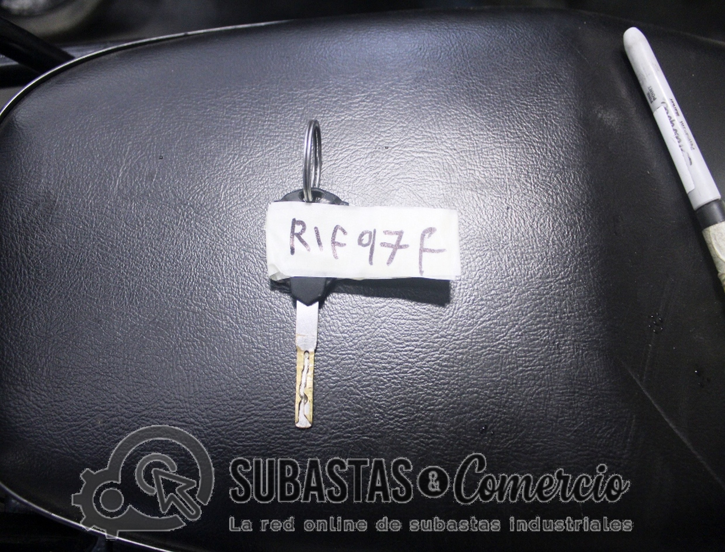Subastas y Comercio - Motocicleta Akt Ak125cr4 EIII Mod.2021 -Daños RIF97F